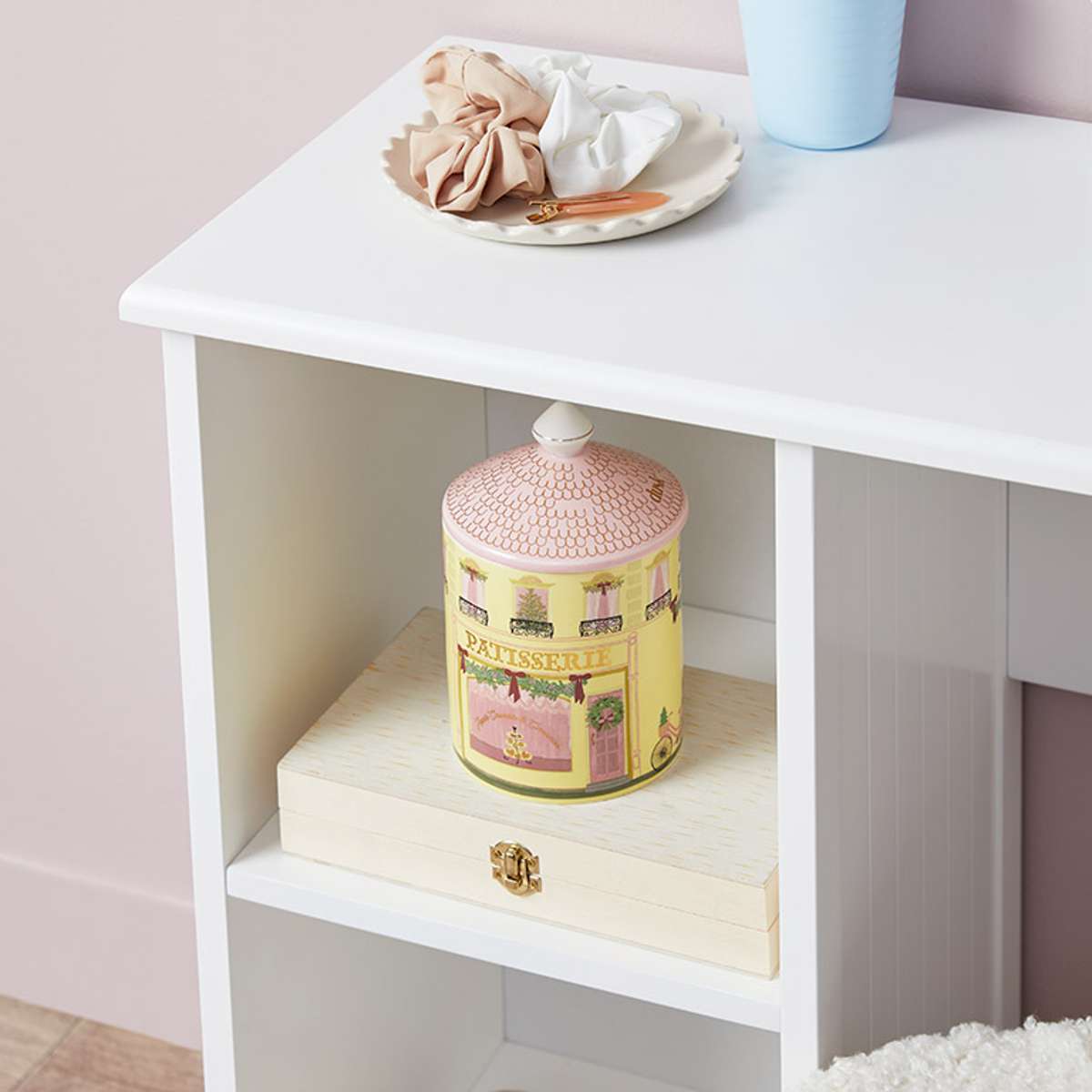Play Vanity: Dress-Up Storage Solution | Mocka